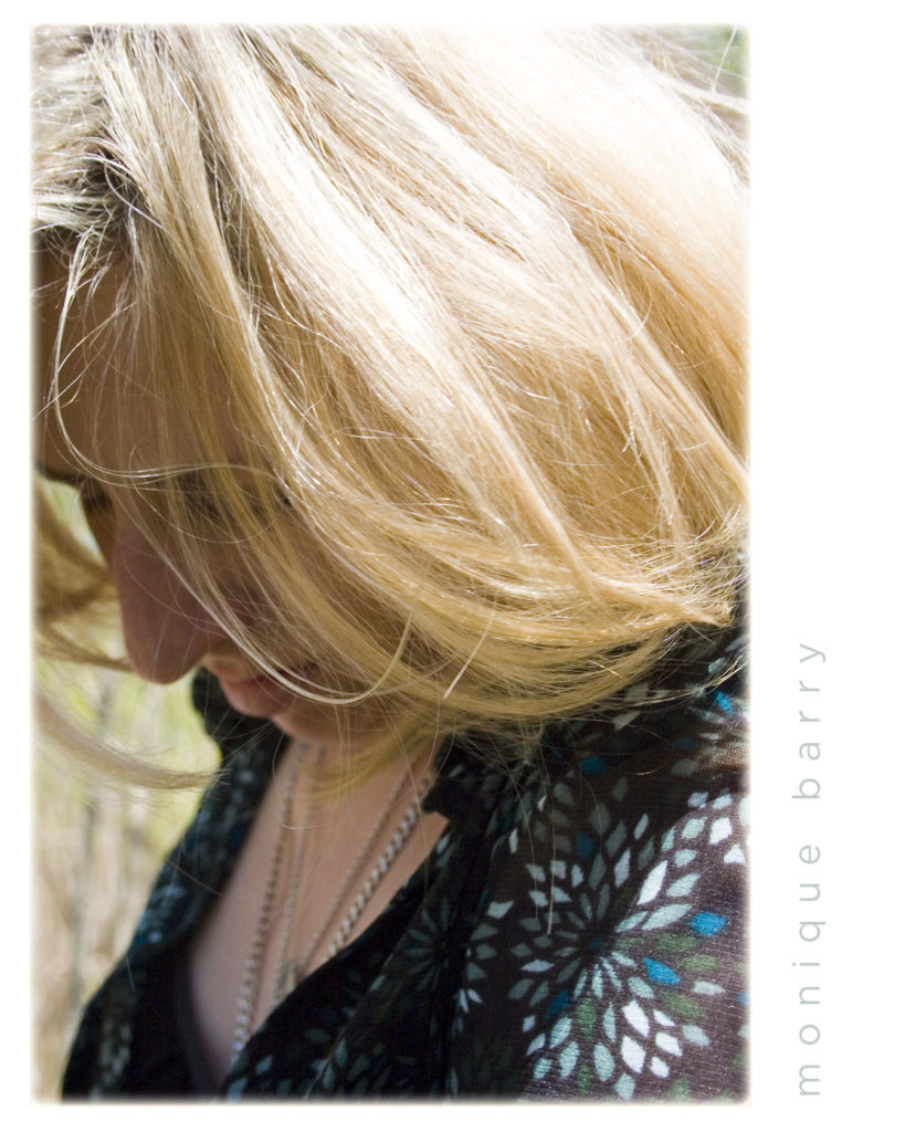 Monique Barry – Open Road – NeuFutur Magazine