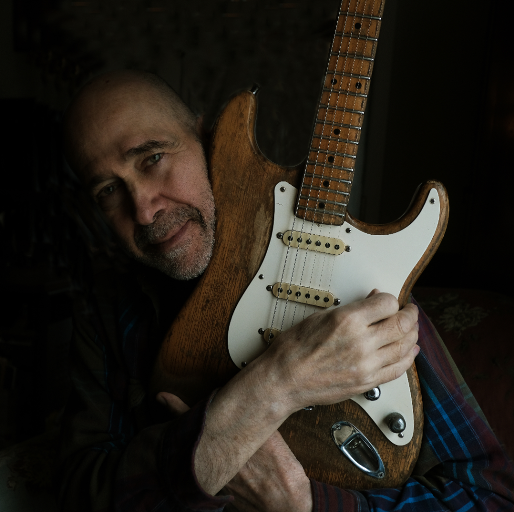 John Hall “I Think Of You” | NeuFutur Magazine